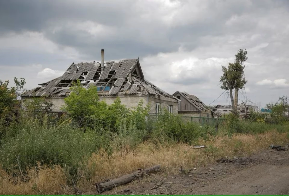Russian soldiers' corpses line road into liberated village | Atoll Times