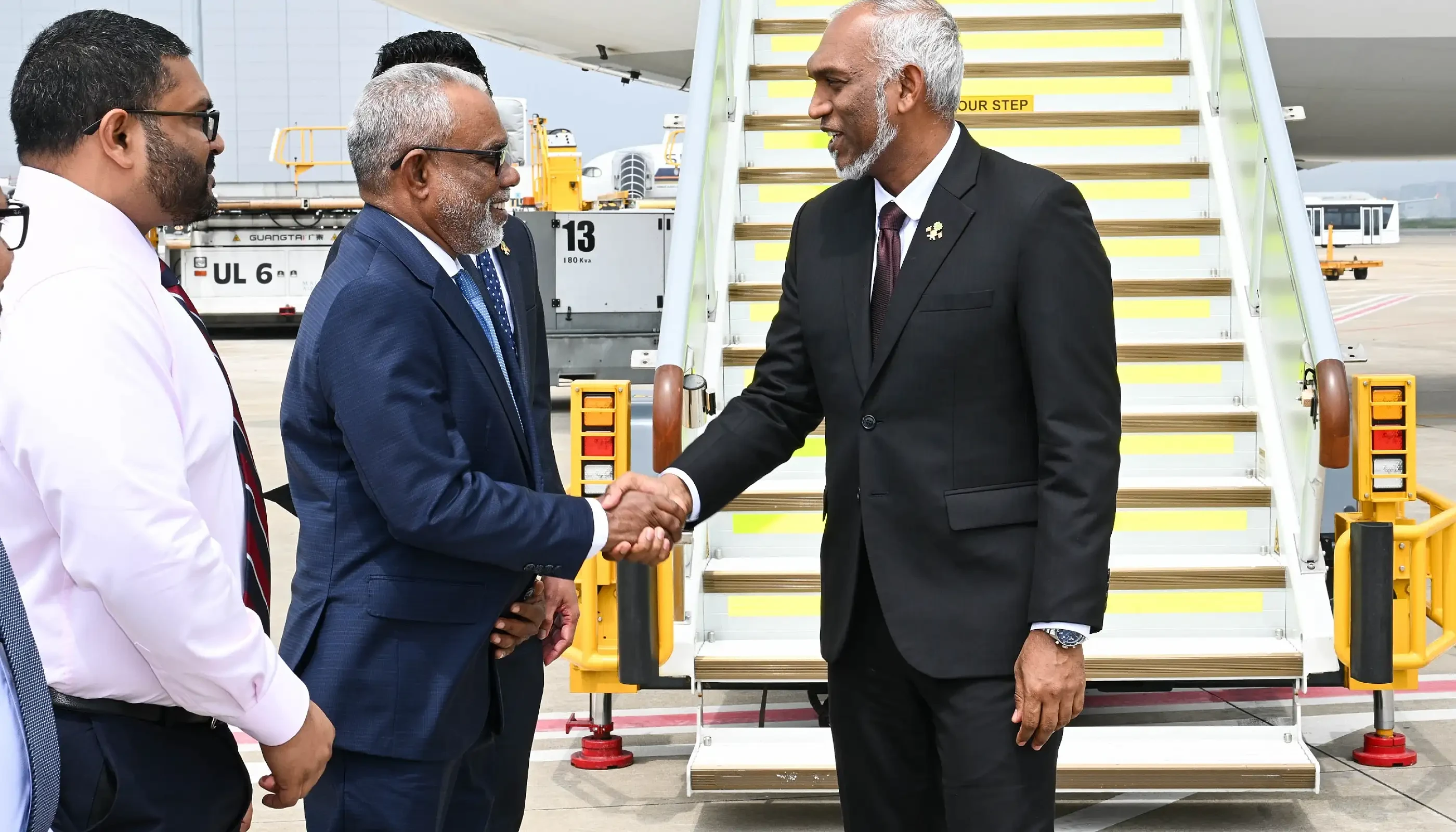 President meets speaker, PNC parliamentary leader | Atoll Times