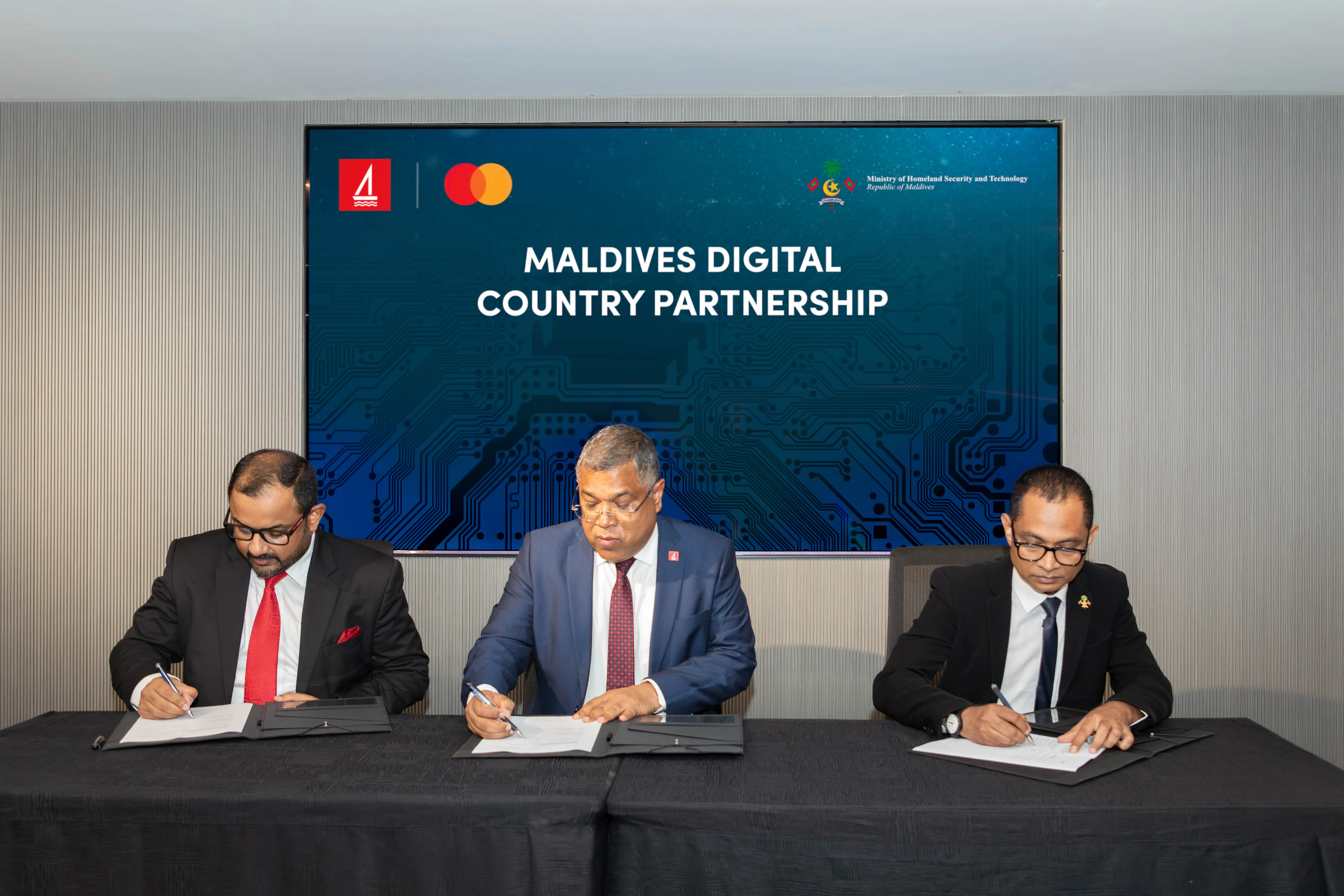Maldives launches 5-year digital ID, payments programme | Atoll Times